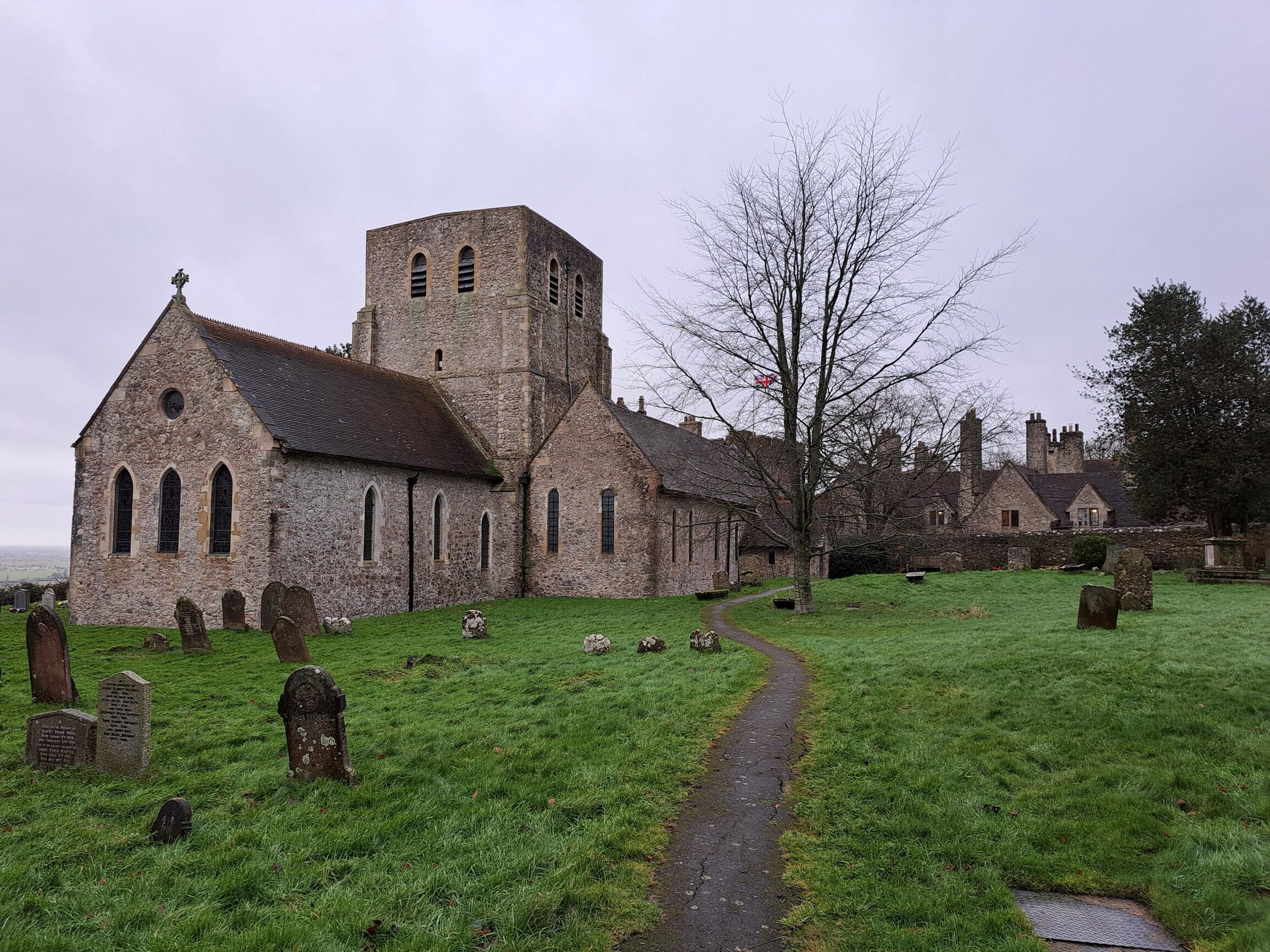 Don’t call them Lympne-pets: the suffragettes at Lympne Castle ...